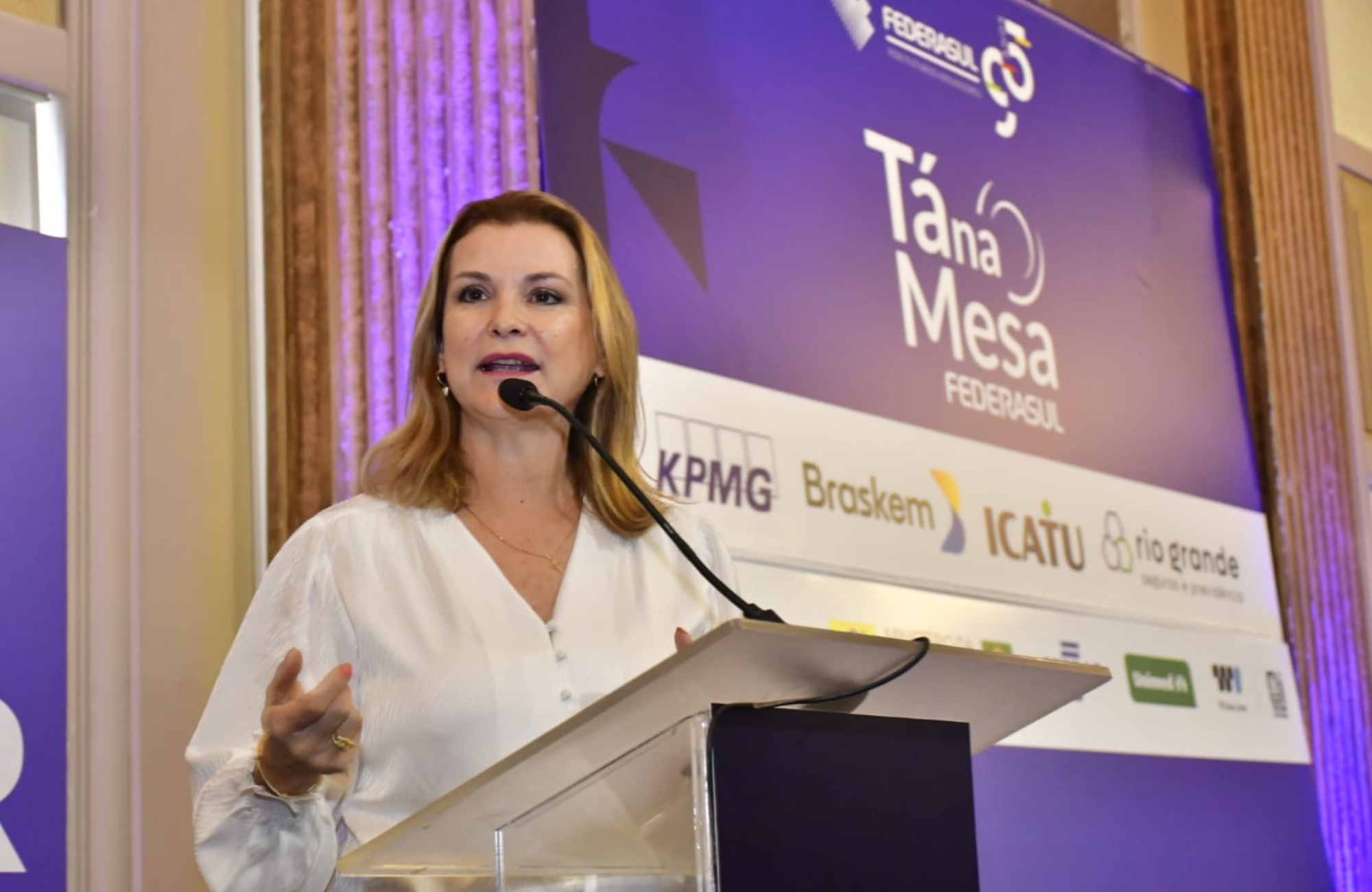 Fátima Daudt apresenta projeto hamburguense no Tá na Mesa, da Federasul ...